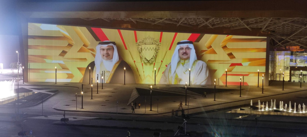 Projection Mapping Videowaves